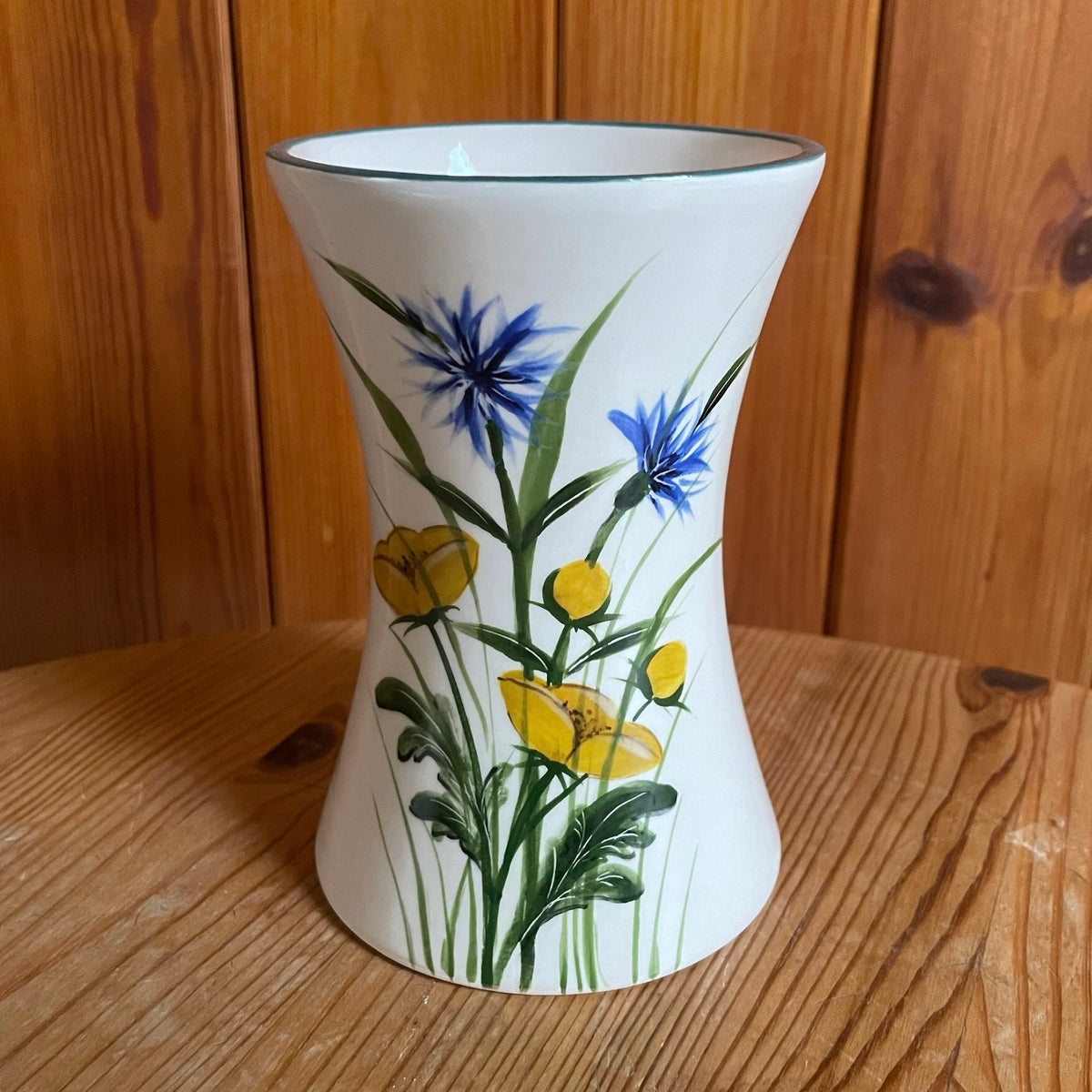 Wemyss Ware Buttercup, Cornflower Small Beaker Vase | G. Hill Pottery