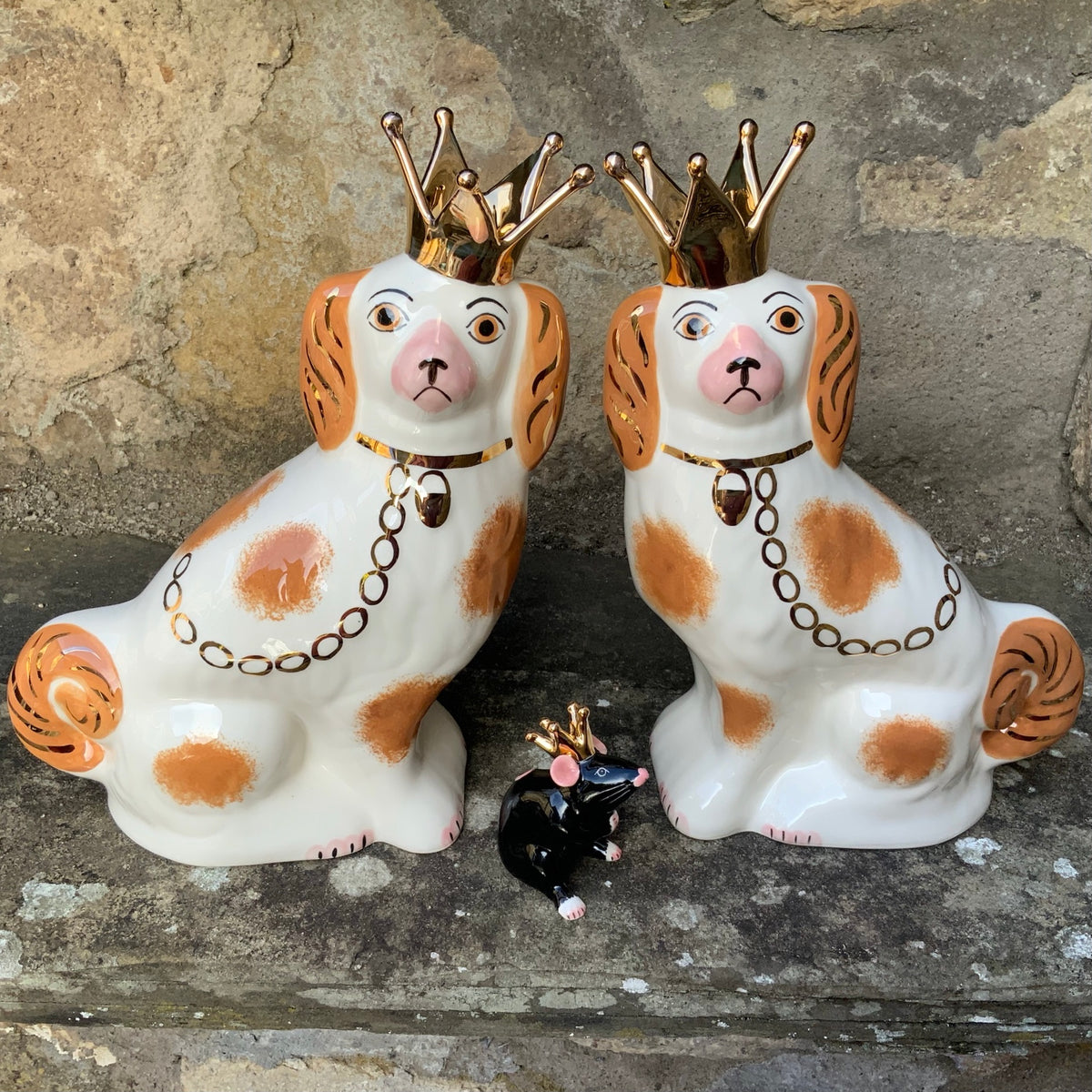 Wemyss Ware Crown Brown and White Wally Dog | Griselda Hill Pottery