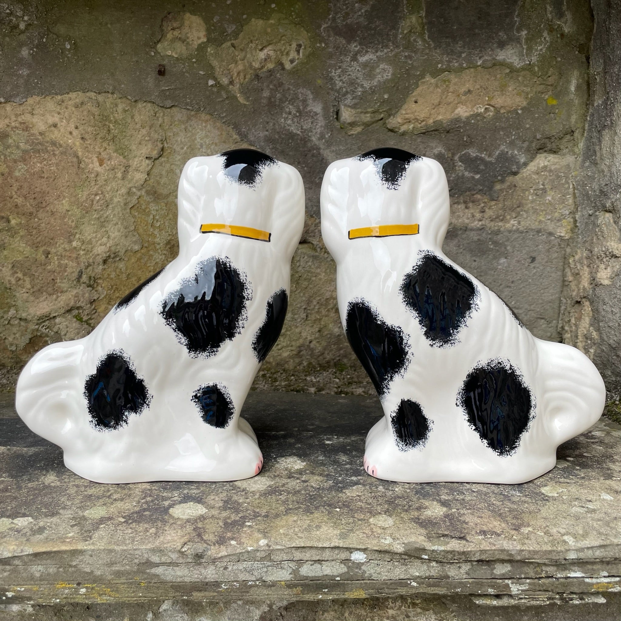 Wemyss Ware Black and White Wally Dog | Griselda Hill Pottery