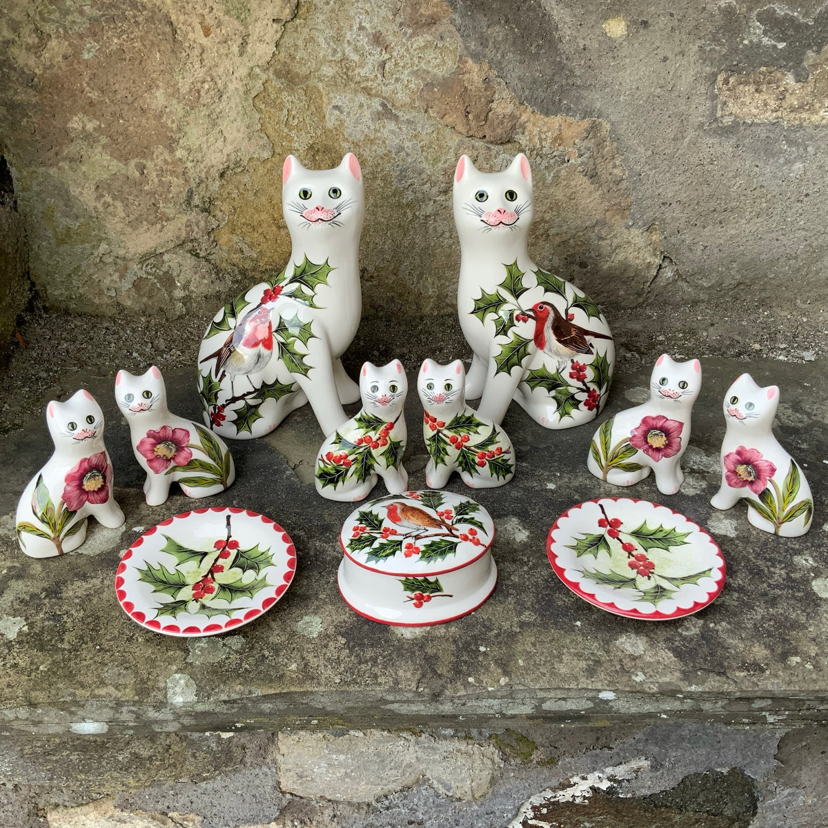Wemyss Ware Hand Painted Holly Tiny Cat | Griselda Hill Pottery