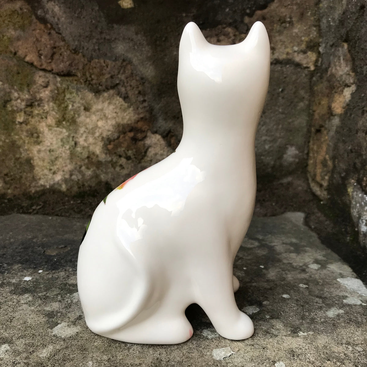 Wemyss Ware Tartan Hellebore Small Cat | Griselda Hill Pottery